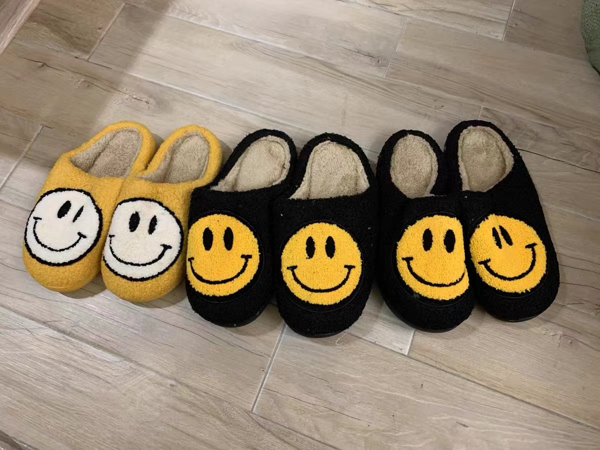 Black Smiley Face Slippers | Best Black Smiley Slipper